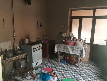 Прадаётся Дом. Ховли Сотилади
