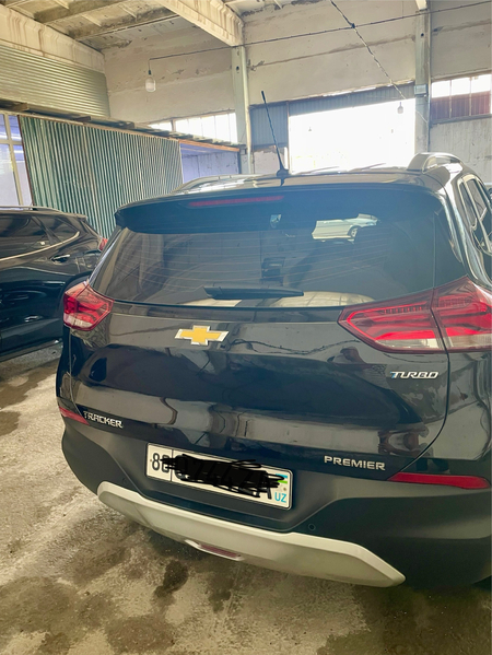 Tracker 2023 Premier