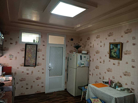 Срочно продаю 2 этажный  дом 1,6 соток земли