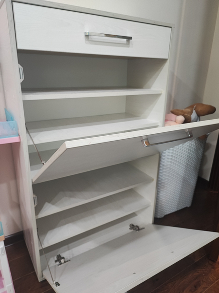 Продам шкаф для обуви