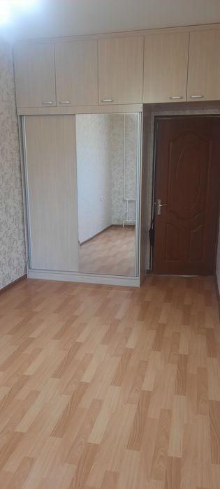 Чиланзар-20 заргарлик(ювелирка) вдоль дороги 2/1/4 можно под офис нежи