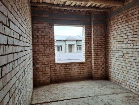 Кибрай! Продаётся дом коробка 3 сотки 7 комнат