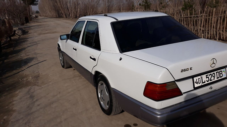 Mersedes benz 260 E w 124