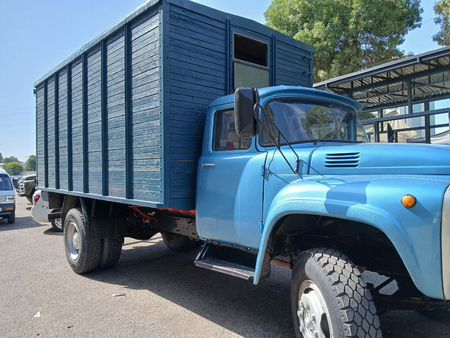 Zil 130G sotiladi