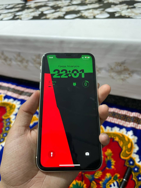 Iphone 11 128/85 oq