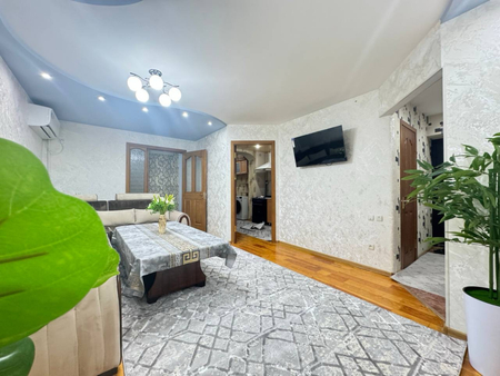 Аренда квартиры Чиланзар 1 квартал 2/2/4. Цена 550$