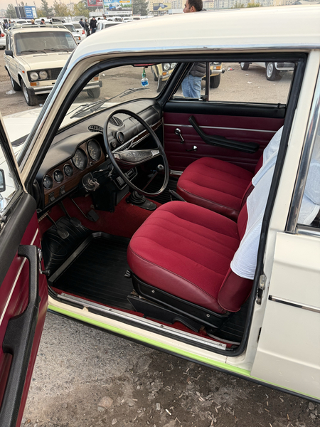 VAZ 2196 sotladi