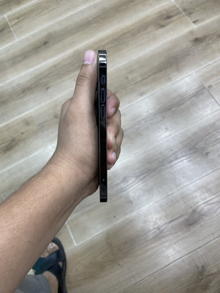 Iphone 12 pro kha 128 radnoy srochna sotiladi