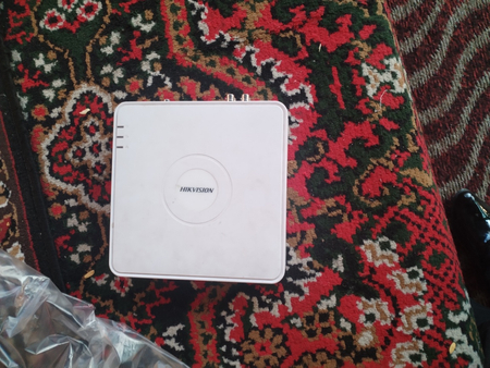 Hikvision Dvr 4 kanali va 8 kanali 300 dan