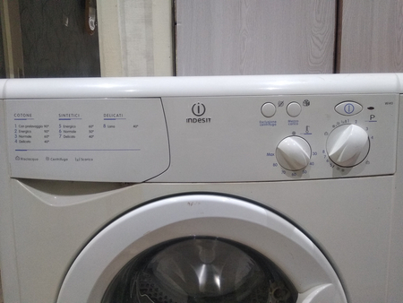 2 стиральные машинки indesit