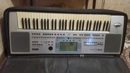 Korg Pa50 Keyboard