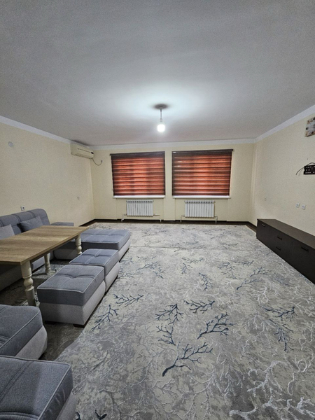 Yangihayot tumani 2 xona 3 etaj 7 etajli doʻm