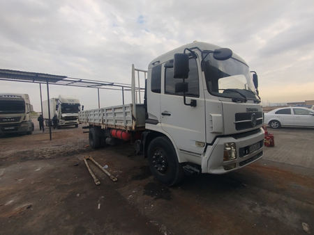 Dongfeng sotiladi 10t gaz qoyilgan