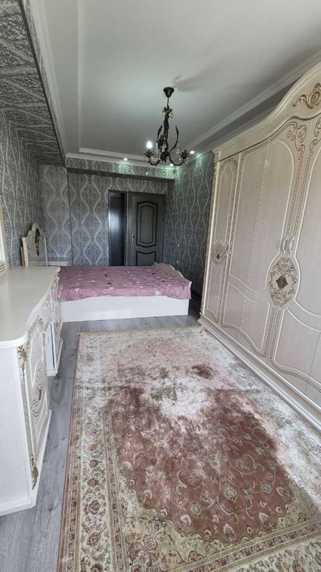 Срочно продается квартира в Ташкенте , Юнусабад ц-5 3/8/9 (J2767)
