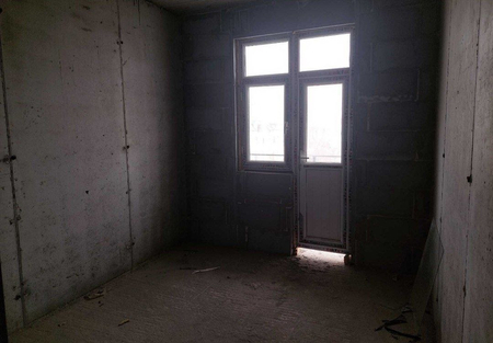 \Сергли,ЯнгиЧоштепа.Безремонт,63м².Разделный.Срочно.Кадастри бор.