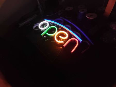 OPEN Neon tablo mahsuloti