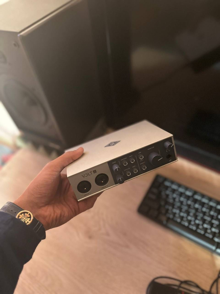 Universal audio Volt 2