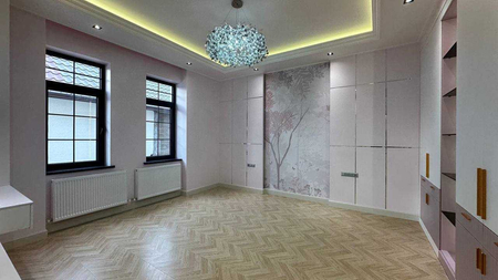 Продается Евро дом Ориентир: Улица Никитина  600м2