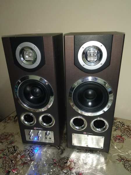 Калонка   SUBWOOFER.