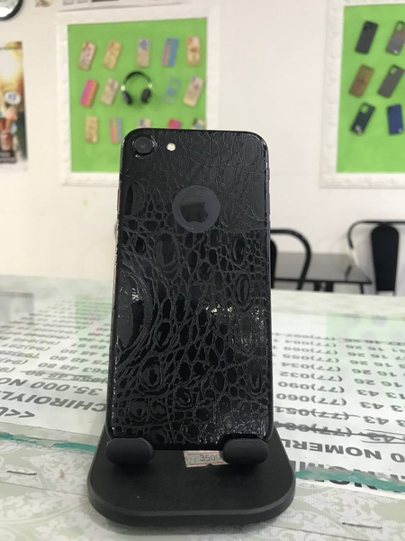 iPhone 7 32gb xolati zorr