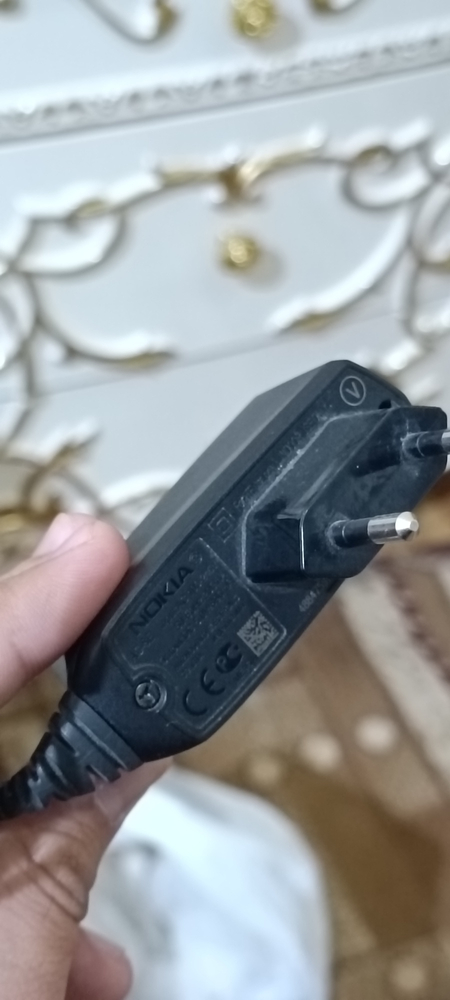 Nokia зарядник AC-8E