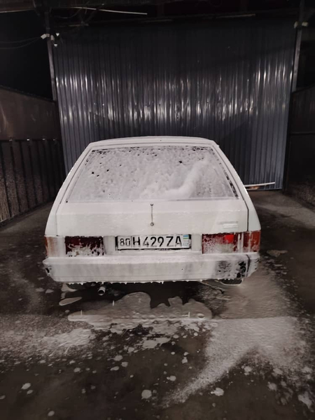 Lada 2108 Sotiladi
