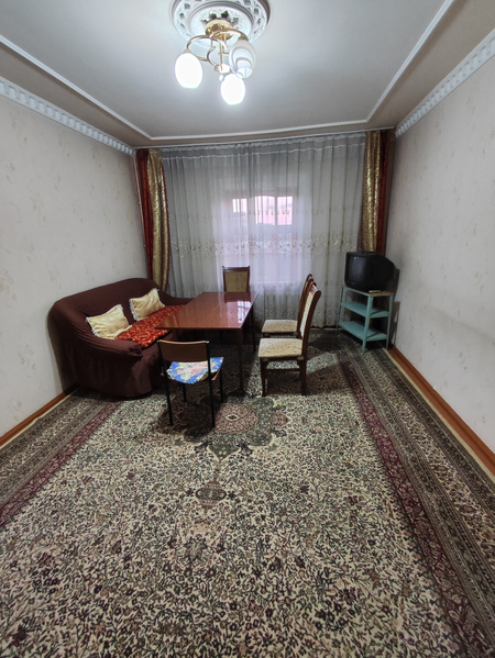 Срочно продаю.Юнусабад-4 Биллюр 2/3/4 Новая,Торец