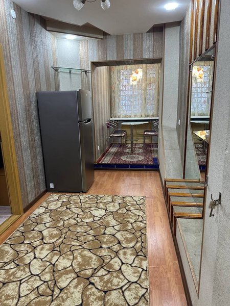 Продам 2/2/4 Генерал Петрова 77-серия