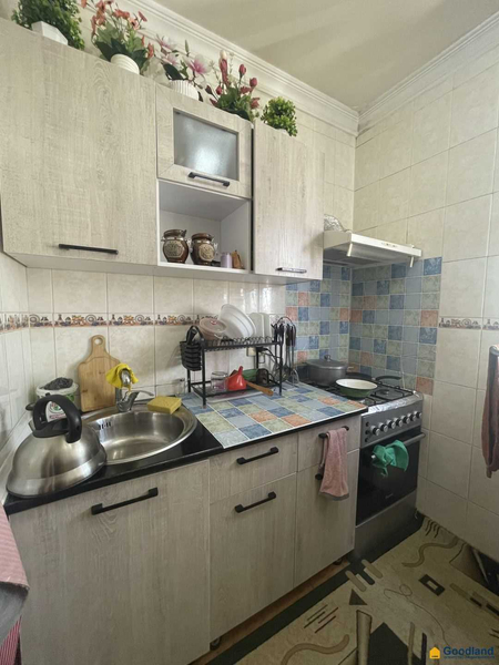 Продается 3 ком квартира в Юнусабадском районе на Шахристане J 2134