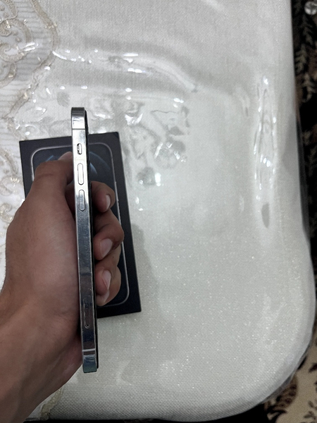 Iphone    12 pro