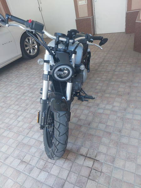 Benda Motorcycle