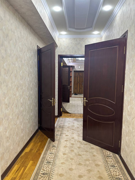Новостройка в центре ул. Нукус и Амир Темур 4х комн 3спальня 3 ванна