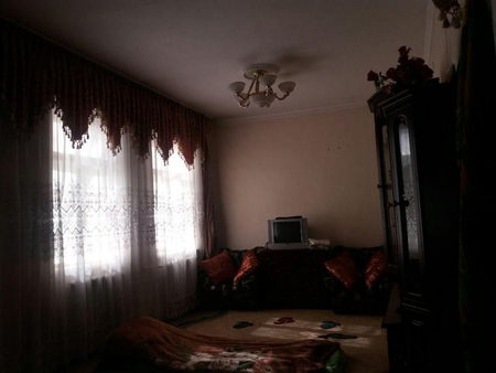 Продам участок 5 сот., 8 комната. 2 сан.узел.