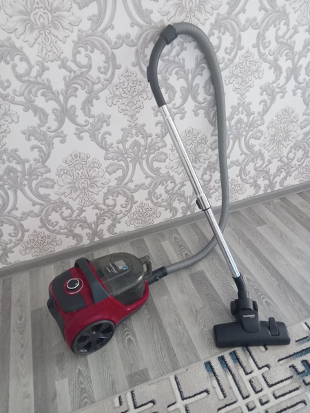 Продается пылесос Техномир,2200w