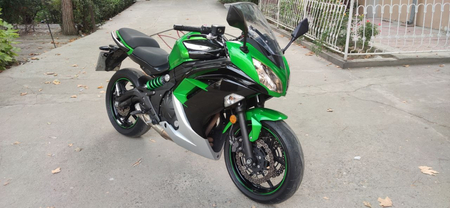Kawasaki ER6F ABS
