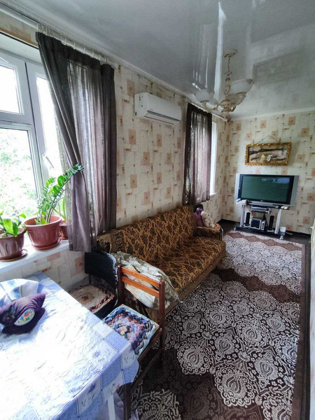 (К112665) Продается 3-х комнатная квартира в Чиланзарском районе.