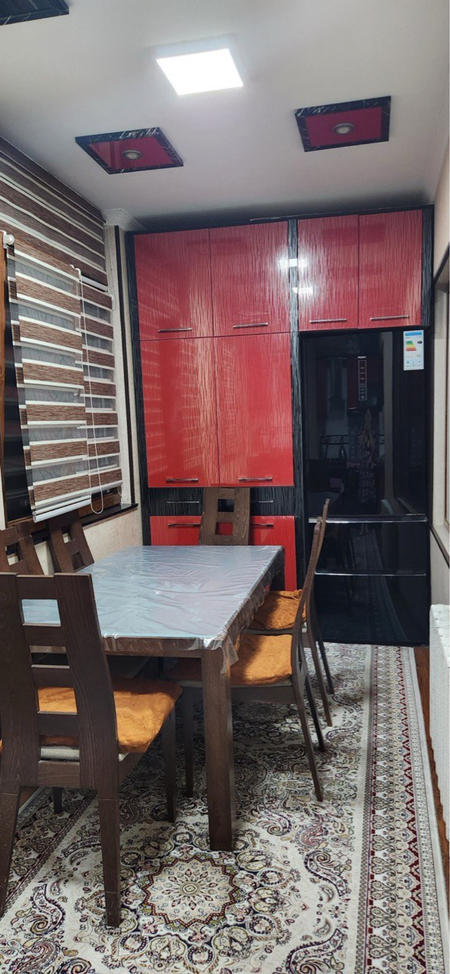 СЕБЗОР 3/2/4 Евроремонт с мебелю и техника бал: 2х6 70 кв. Ор: Тарнов