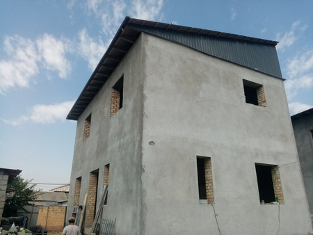 Toshkent shahar bektemir rovd kochada uy sotiladi birinchi qol