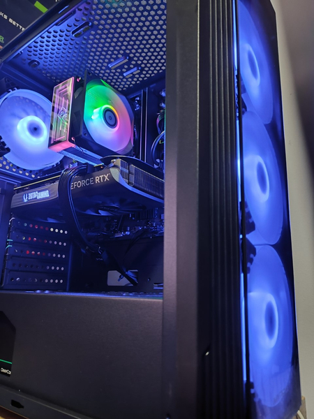 RTX 4060 Core i5 12400 DDR4 16GB