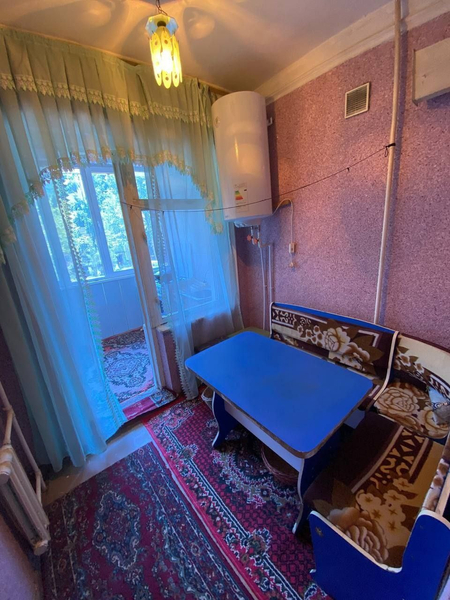 Эко шахарда 3 хонали 88² км иборат квартира сотилади