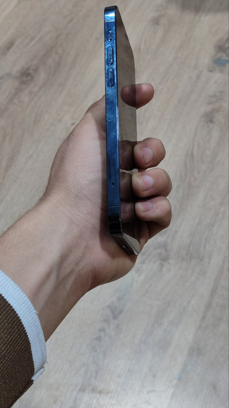 Iphone 12 pro srocna sotiladi