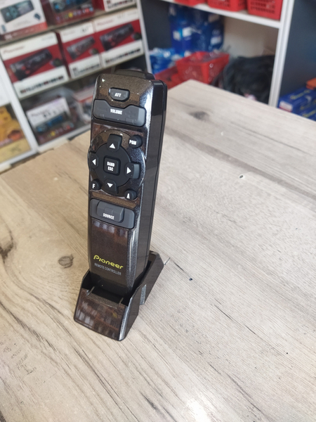 Pioneer pulti yangi