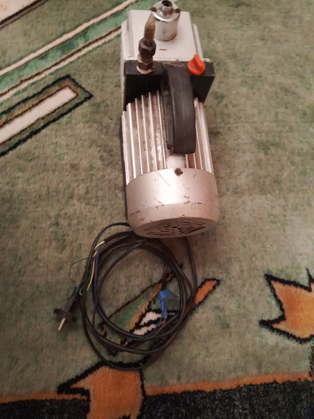 Vakum nasos 220v