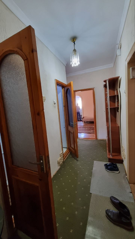 Срочно продается 2 комнатная квартира на 3 этаже 9 этажного дома