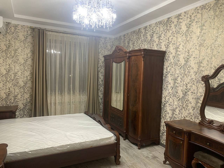 Продается трёхкомнатная квартира