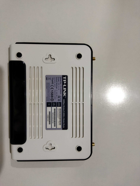 Продаю TD-W896 1 ND роутер