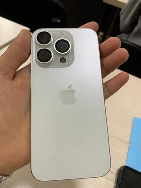 Iphone 15 pro 128gb