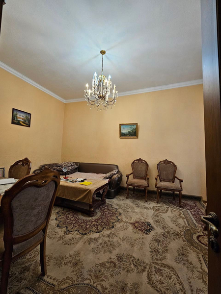 Срочно продается  дом 7,3 сотки в Мирзо - Удугбекском районе.