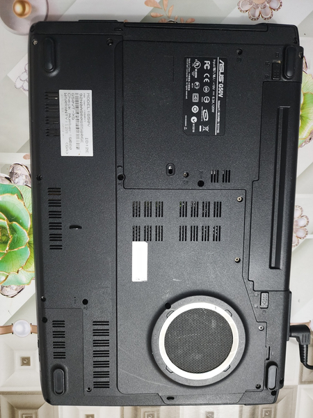 Asus notebook notbuk g50v ideal