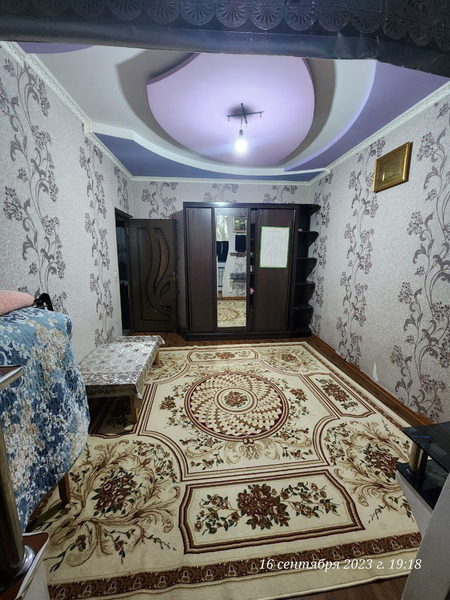 На 3 квартале Чиланзарского района продается квартира. 1*2/3/4